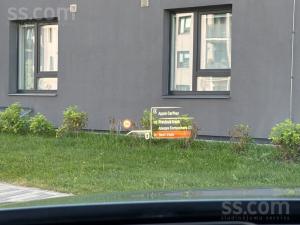 Grey BMW 630 2019 in Riga, with an engine capacity of 3.00 L and mileage of 122 thousand km for 28500 €, photo 24 on AUTOMOTO.COM.LV