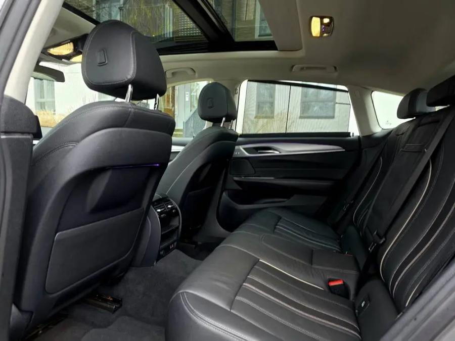 Grey BMW 630 2020 in Riga, with an engine capacity of 2.00 L and mileage of 184 thousand km for 26900 €, photo 61 on AUTOMOTO.COM.LV