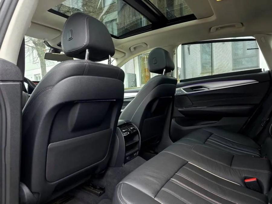 Grey BMW 630 2020 in Riga, with an engine capacity of 2.00 L and mileage of 184 thousand km for 26900 €, photo 62 on AUTOMOTO.COM.LV