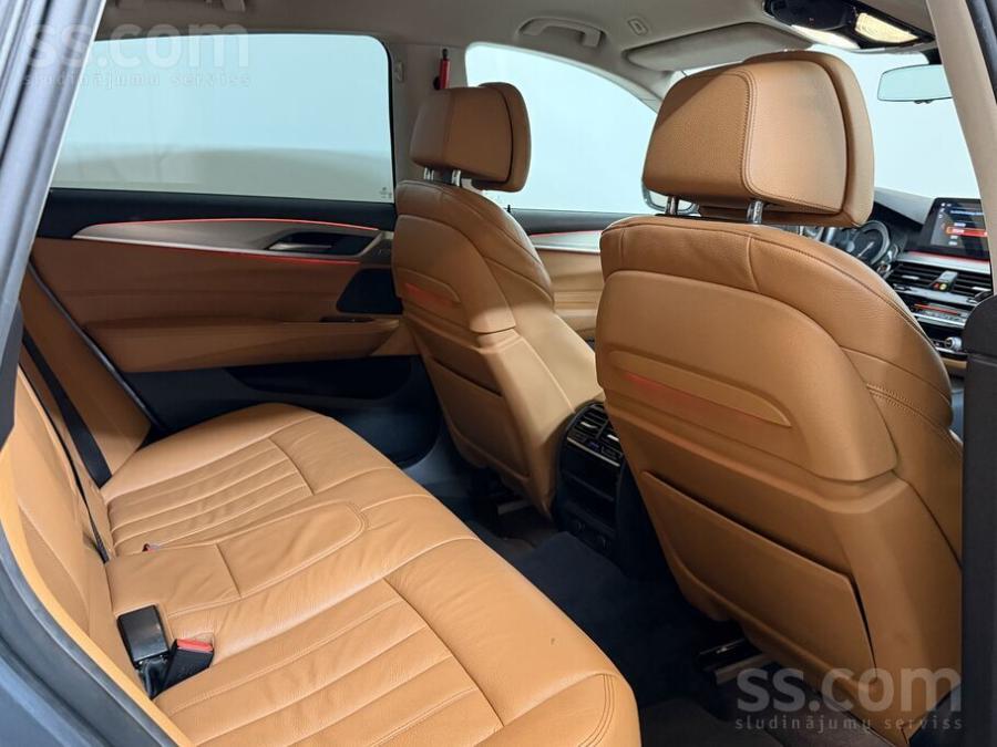 Grey BMW 630 2018 in Riga, with an engine capacity of 3.00 L and mileage of 260 thousand km for 18900 €, photo 11 on AUTOMOTO.COM.LV