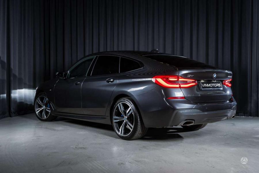Pelēks BMW 630 2018 Viļņa, ar dzinēja tilpumu 2.99 L un nobraukumu 89 tūkst. km par 29999 €, foto 5 vietnē AUTOMOTO.COM.LV
