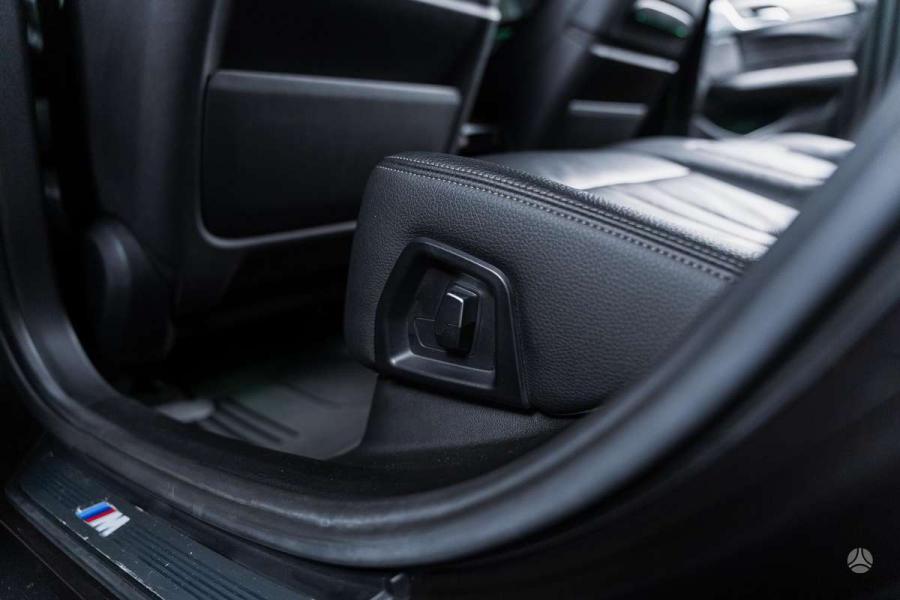 Pelēks BMW 630 2018 Viļņa, ar dzinēja tilpumu 2.99 L un nobraukumu 89 tūkst. km par 29999 €, foto 32 vietnē AUTOMOTO.COM.LV