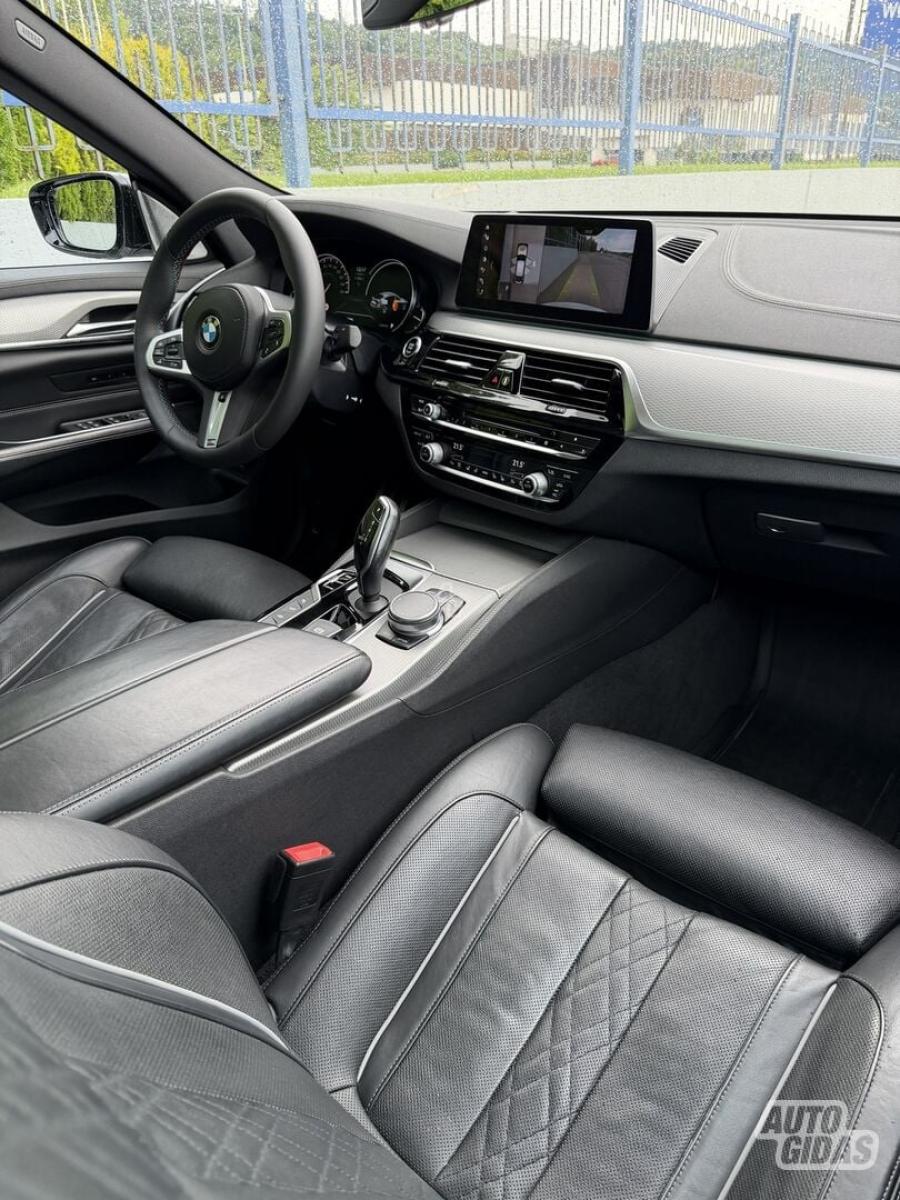 BMW 630 2018 in Vilnius, with an engine capacity of 3.00 L and mileage of 272 thousand km for 25500 €, photo 13 on AUTOMOTO.COM.LV