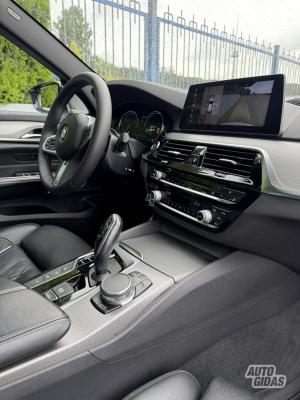 BMW 630 2018 in Vilnius, with an engine capacity of 3.00 L and mileage of 272 thousand km for 25500 €, photo 14 on AUTOMOTO.COM.LV