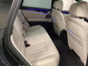 BMW 630 2019 in Marupe, with an engine capacity of 3.00 L and mileage of 184 thousand km for 26950 €, photo 6 on AUTOMOTO.COM.LV