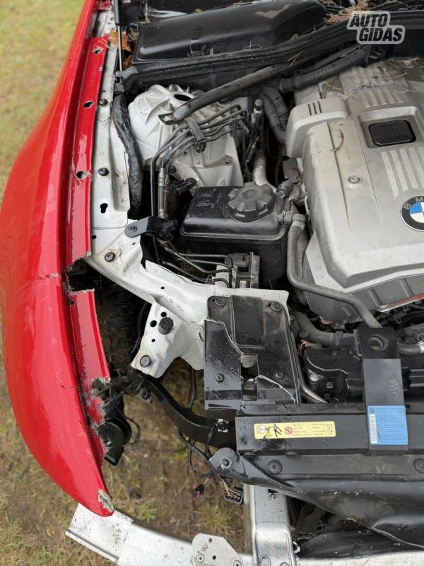 Red BMW 630 2007 in Kaunas, with an engine capacity of 3.00 L and mileage of 144 thousand km for 4999 €, photo 5 on AUTOMOTO.COM.LV