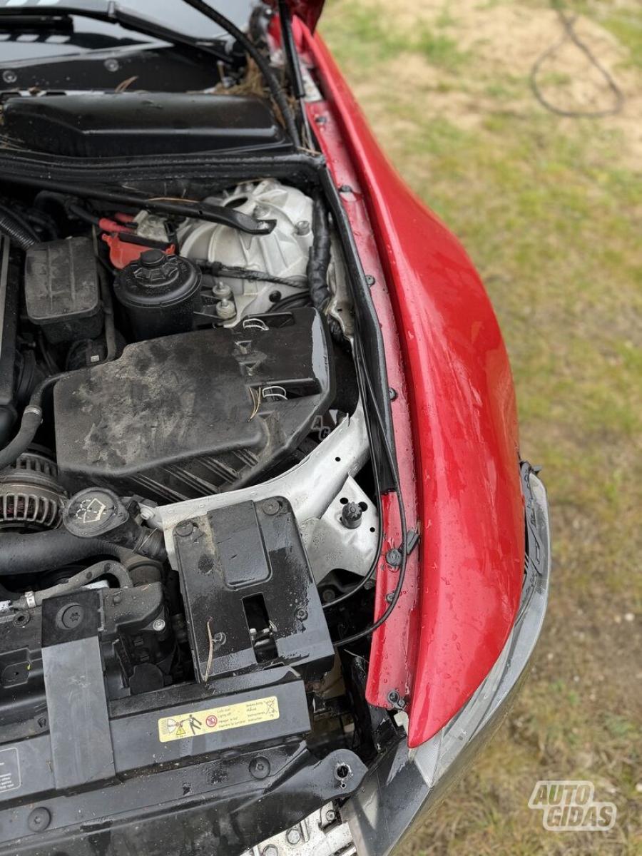 Red BMW 630 2007 in Kaunas, with an engine capacity of 3.00 L and mileage of 144 thousand km for 5000 €, photo 7 on AUTOMOTO.COM.LV