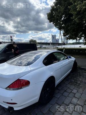 White BMW 630 2004 in Riga, with an engine capacity of 3.00 L and mileage of 233 thousand km for 4800 €, photo 5 on AUTOMOTO.COM.LV