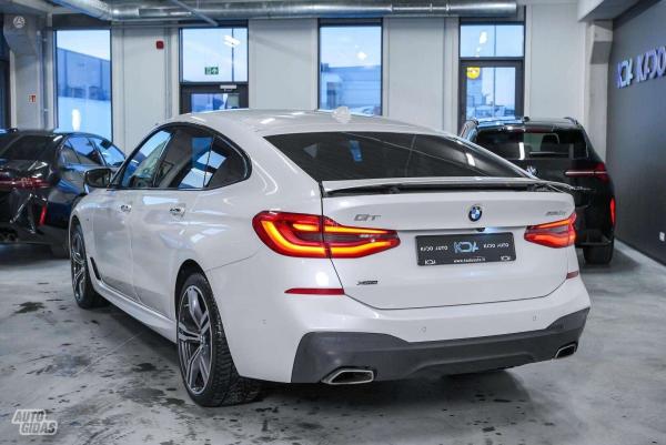 White BMW 630 2018 in Marijampole, with an engine capacity of 3.00 L and mileage of 238 thousand km for 25450 €, photo 10 on AUTOMOTO.COM.LV