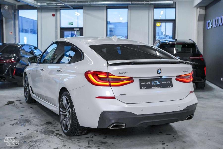 Balts BMW 630 2018 Marijampole, ar dzinēja tilpumu 3.00 L un nobraukumu 238 tūkst. km par 25450 €, foto 11 vietnē AUTOMOTO.COM.LV