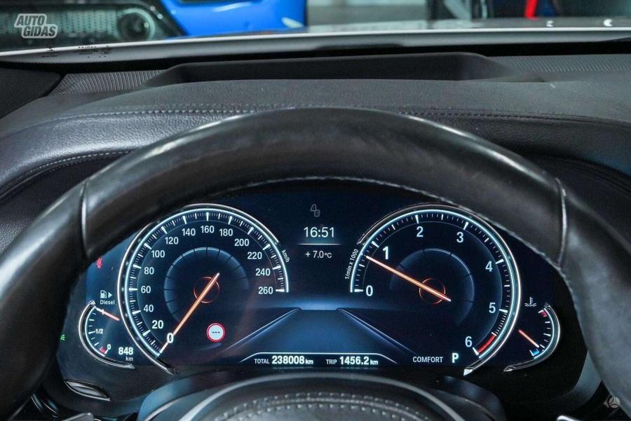 Balts BMW 630 2018 Marijampole, ar dzinēja tilpumu 3.00 L un nobraukumu 238 tūkst. km par 25450 €, foto 27 vietnē AUTOMOTO.COM.LV