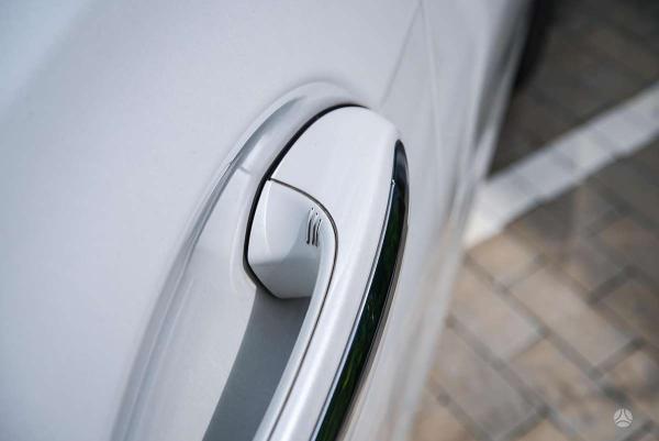 Balts BMW 630 2018 Kauņa, ar dzinēja tilpumu 2.99 L un nobraukumu 245 tūkst. km par 25450 €, foto 8 vietnē AUTOMOTO.COM.LV