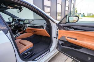 Balts BMW 630 2018 Kauņa, ar dzinēja tilpumu 2.99 L un nobraukumu 245 tūkst. km par 25450 €, foto 42 vietnē AUTOMOTO.COM.LV