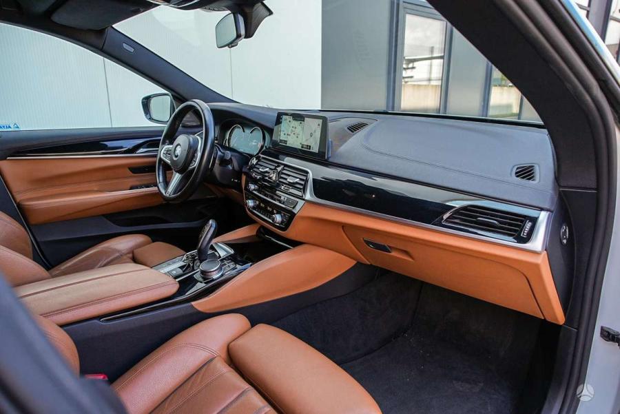 Balts BMW 630 2018 Kauņa, ar dzinēja tilpumu 2.99 L un nobraukumu 245 tūkst. km par 25450 €, foto 44 vietnē AUTOMOTO.COM.LV