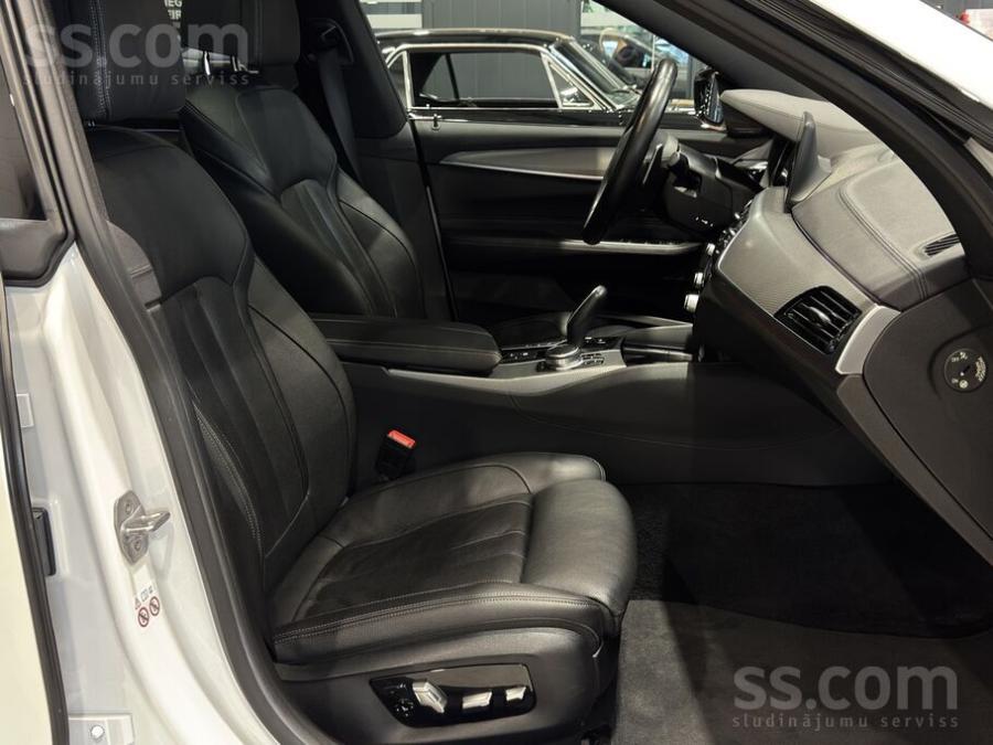 White BMW 630 2018 in Riga, with an engine capacity of 3.00 L and mileage of 134 thousand km for 25990 €, photo 15 on AUTOMOTO.COM.LV