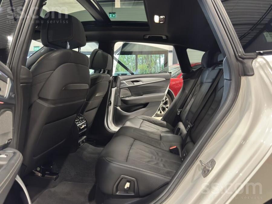 White BMW 630 2018 in Riga, with an engine capacity of 3.00 L and mileage of 134 thousand km for 25990 €, photo 36 on AUTOMOTO.COM.LV