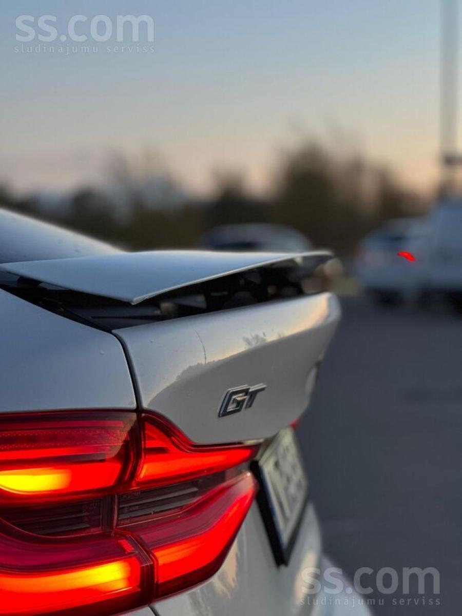White BMW 630 2017 in Riga, with an engine capacity of 3.00 L and mileage of 270 thousand km for 21500 €, photo 6 on AUTOMOTO.COM.LV