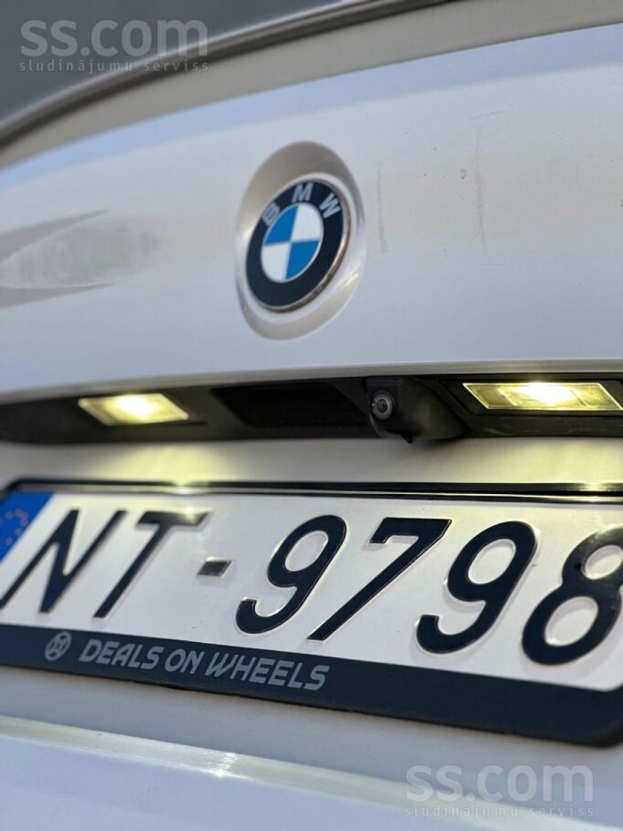 White BMW 630 2017 in Riga, with an engine capacity of 3.00 L and mileage of 270 thousand km for 21500 €, photo 9 on AUTOMOTO.COM.LV