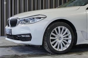White BMW 630 2018 in Marijampole, with an engine capacity of 2.99 L and mileage of 230 thousand km for 23450 €, photo 6 on AUTOMOTO.COM.LV