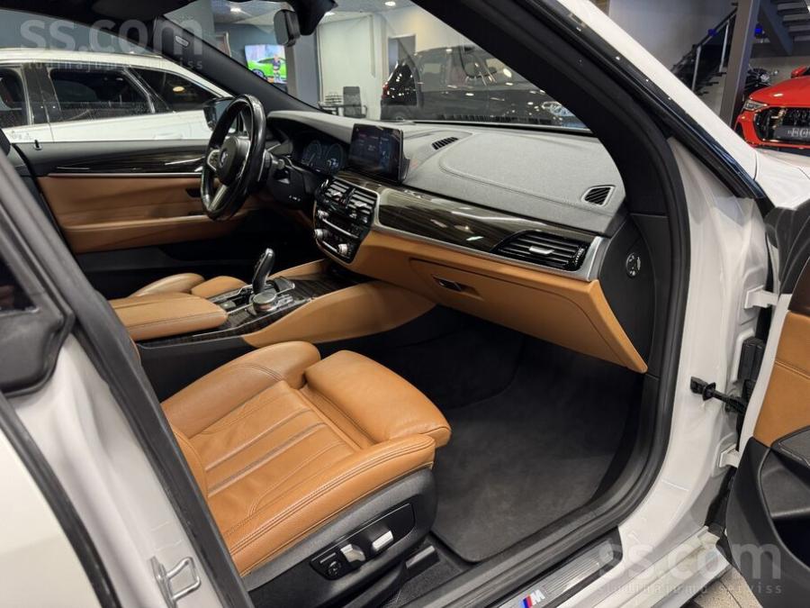 Balts BMW 630 2018 Rīga, ar dzinēja tilpumu 3.00 L un nobraukumu 182 tūkst. km par 25990 €, foto 14 vietnē AUTOMOTO.COM.LV