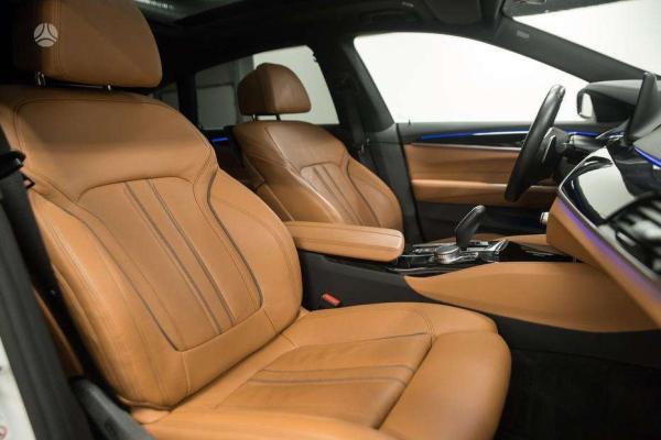White BMW 630 2018 in Tukums, with an engine capacity of 2.99 L and mileage of 180 thousand km for 29888 €, photo 11 on AUTOMOTO.COM.LV
