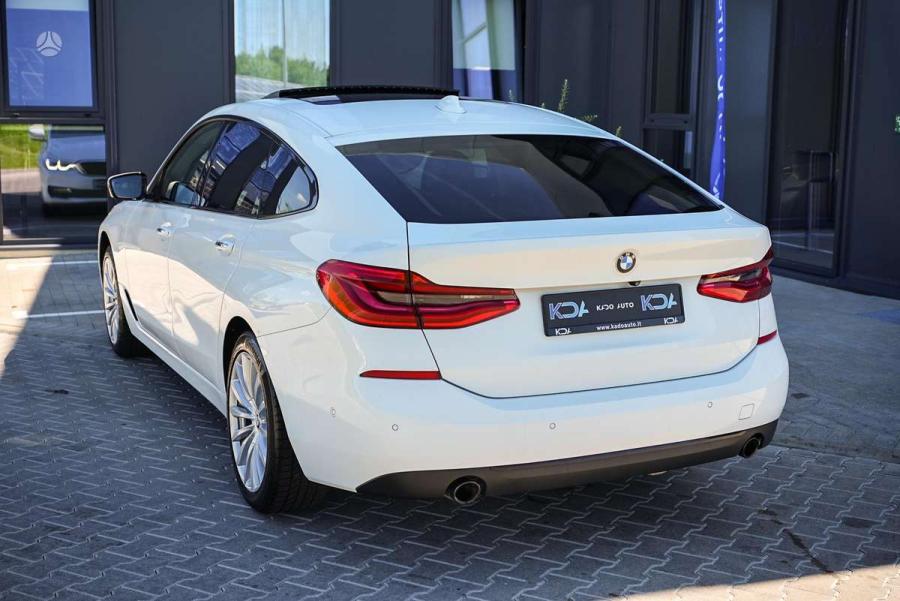 White BMW 630 2018 in Kaunas, with an engine capacity of 2.99 L and mileage of 230 thousand km for 21750 €, photo 13 on AUTOMOTO.COM.LV