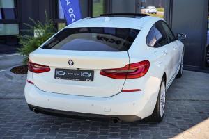 White BMW 630 2018 in Kaunas, with an engine capacity of 2.99 L and mileage of 230 thousand km for 21750 €, photo 15 on AUTOMOTO.COM.LV