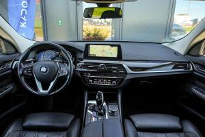 White BMW 630 2018 in Kaunas, with an engine capacity of 2.99 L and mileage of 230 thousand km for 21750 €, photo 21 on AUTOMOTO.COM.LV