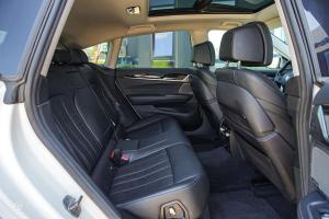 White BMW 630 2018 in Kaunas, with an engine capacity of 2.99 L and mileage of 230 thousand km for 21750 €, photo 39 on AUTOMOTO.COM.LV