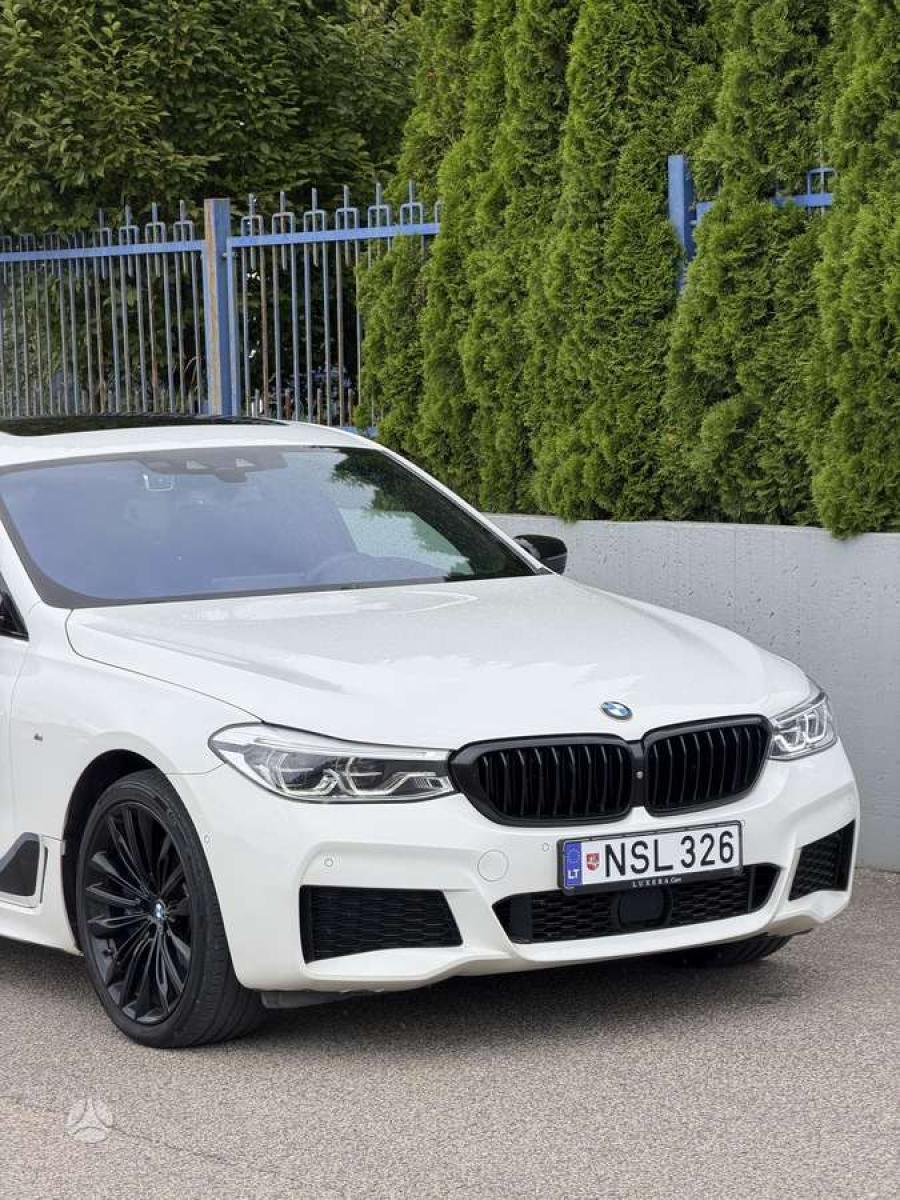 White BMW 630 2018 in Vilnius, with an engine capacity of 2.99 L and mileage of 272 thousand km for 25500 €, photo 4 on AUTOMOTO.COM.LV