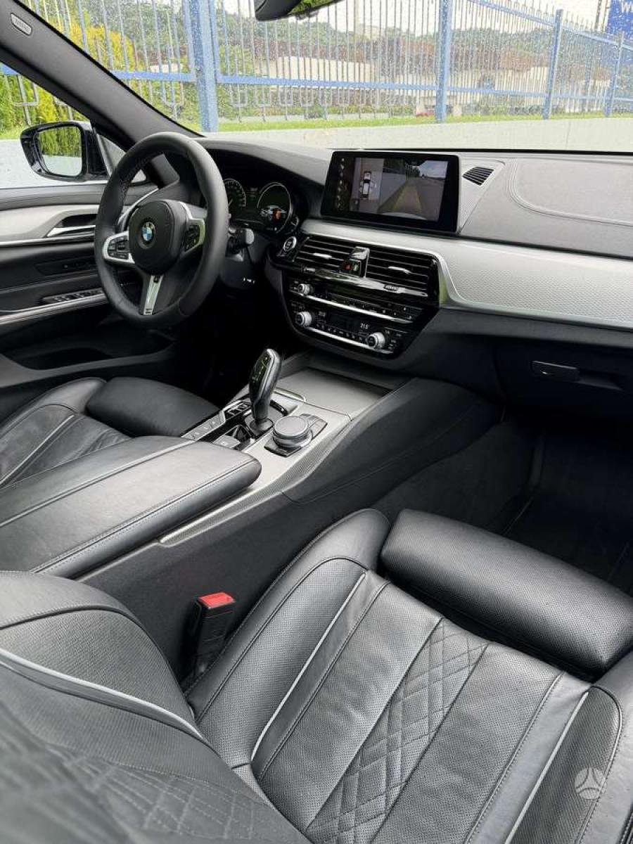 White BMW 630 2018 in Vilnius, with an engine capacity of 2.99 L and mileage of 272 thousand km for 25500 €, photo 13 on AUTOMOTO.COM.LV