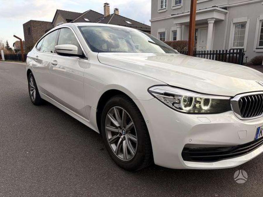 White BMW 630 2018 in Vilnius, with an engine capacity of 2.00 L and mileage of 195 thousand km for 20900 €, photo 3 on AUTOMOTO.COM.LV