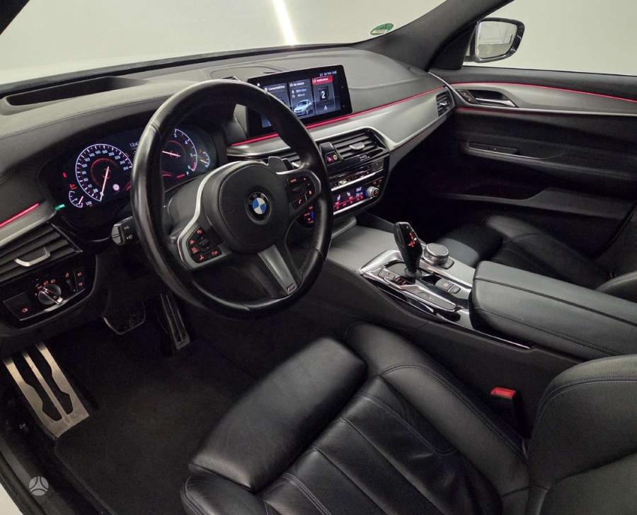 Balts BMW 630 2019 Marijampole, ar dzinēja tilpumu 2.99 L un nobraukumu 277 tūkst. km par 23999 €, foto 2 vietnē AUTOMOTO.COM.LV