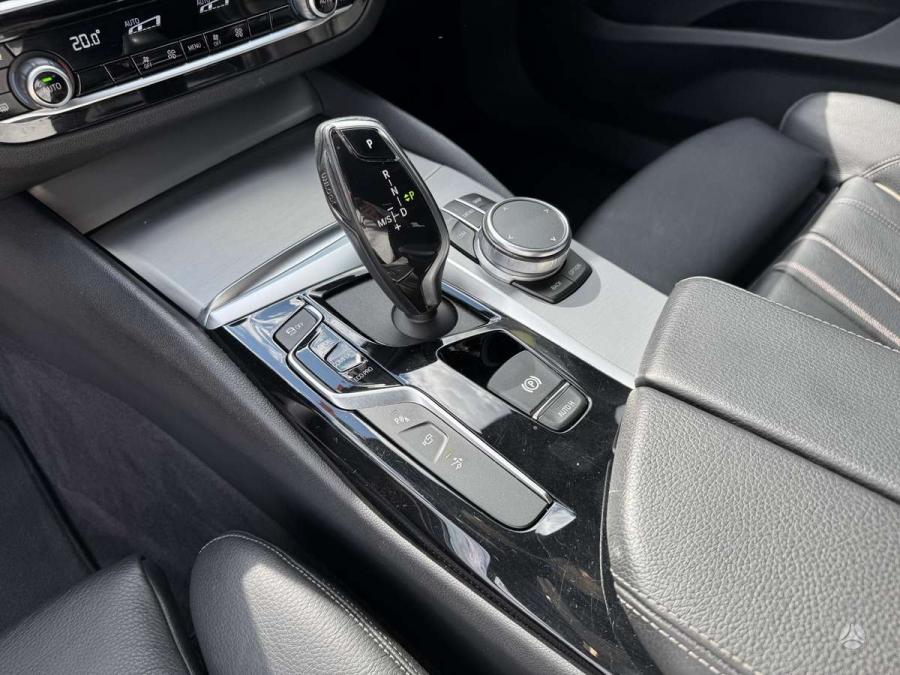 Balts BMW 630 2019 Viļņa, ar dzinēja tilpumu 2.99 L un nobraukumu 219 tūkst. km par 22900 €, foto 14 vietnē AUTOMOTO.COM.LV