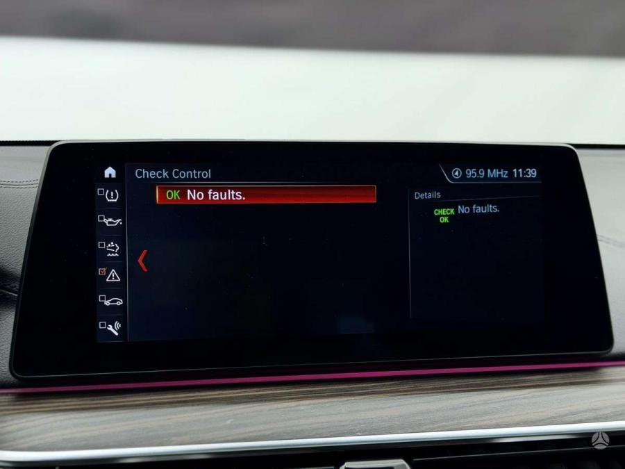 Balts BMW 630 2019 Viļņa, ar dzinēja tilpumu 2.99 L un nobraukumu 176 tūkst. km par 27000 €, foto 31 vietnē AUTOMOTO.COM.LV