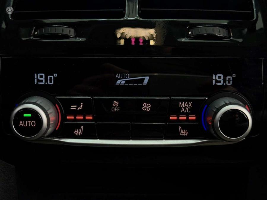 Balts BMW 630 2019 Viļņa, ar dzinēja tilpumu 2.99 L un nobraukumu 176 tūkst. km par 27000 €, foto 18 vietnē AUTOMOTO.COM.LV
