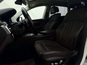Белый БМВ 630 2019 в Вильнюс, объемом двигателя 2.99 л и пробегом 176 тыс. км за 27000 €, фото 11 на AUTOMOTO.COM.LV