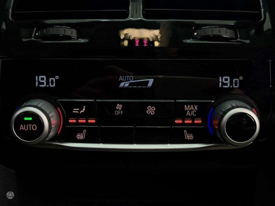Белый БМВ 630 2019 в Вильнюс, объемом двигателя 2.99 л и пробегом 176 тыс. км за 27000 €, фото 18 на AUTOMOTO.COM.LV