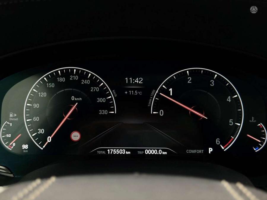 Белый БМВ 630 2019 в Вильнюс, объемом двигателя 2.99 л и пробегом 176 тыс. км за 27000 €, фото 34 на AUTOMOTO.COM.LV