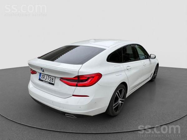 White BMW 630 2022 in Riga, with an engine capacity of 2.00 L and mileage of 125 thousand km for 36900 €, photo 4 on AUTOMOTO.COM.LV