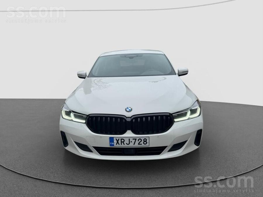 White BMW 630 2022 in Riga, with an engine capacity of 2.00 L and mileage of 125 thousand km for 36900 €, photo 6 on AUTOMOTO.COM.LV