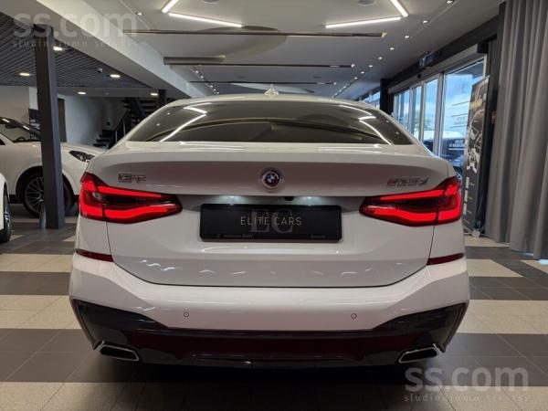 White BMW 630 2022 in Riga, with an engine capacity of 2.00 L and mileage of 74 thousand km for 39900 €, photo 7 on AUTOMOTO.COM.LV