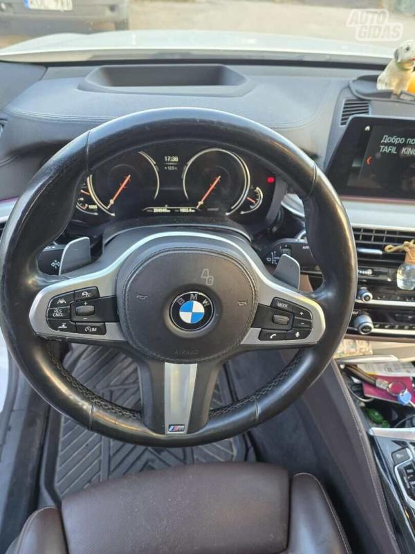White BMW 630 2018 in Vilnius, with an engine capacity of 3.00 L and mileage of 255 thousand km for 29000 €, photo 7 on AUTOMOTO.COM.LV
