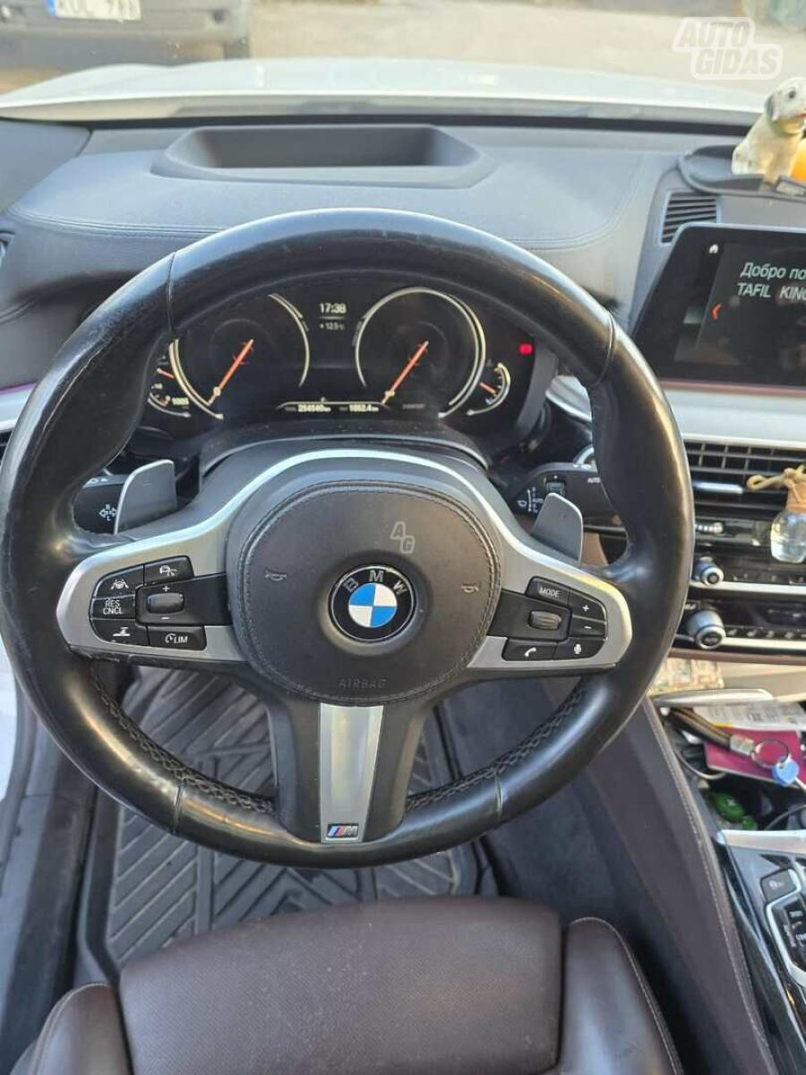 White BMW 630 2018 in Vilnius, with an engine capacity of 3.00 L and mileage of 255 thousand km for 29000 €, photo 7 on AUTOMOTO.COM.LV