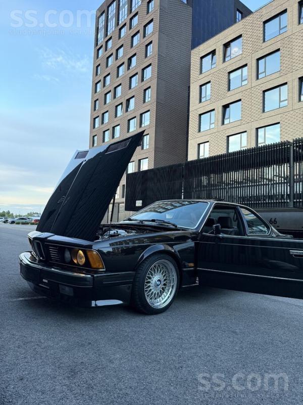Black BMW 635 1988 in Riga, with an engine capacity of 3.50 L and mileage of 1 thousand km for 49900 €, photo 1 on AUTOMOTO.COM.LV