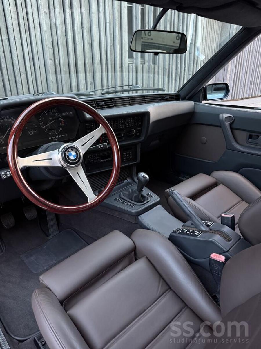 Black BMW 635 1988 in Riga, with an engine capacity of 3.50 L and mileage of 1 thousand km for 49900 €, photo 23 on AUTOMOTO.COM.LV