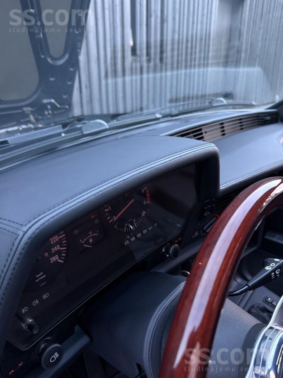 Black BMW 635 1988 in Riga, with an engine capacity of 3.50 L and mileage of 1 thousand km for 49900 €, photo 24 on AUTOMOTO.COM.LV