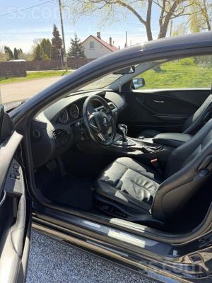 Black BMW 635 2007 in Ventspils, with an engine capacity of 3.00 L and mileage of 370 thousand km for 10900 €, photo 10 on AUTOMOTO.COM.LV