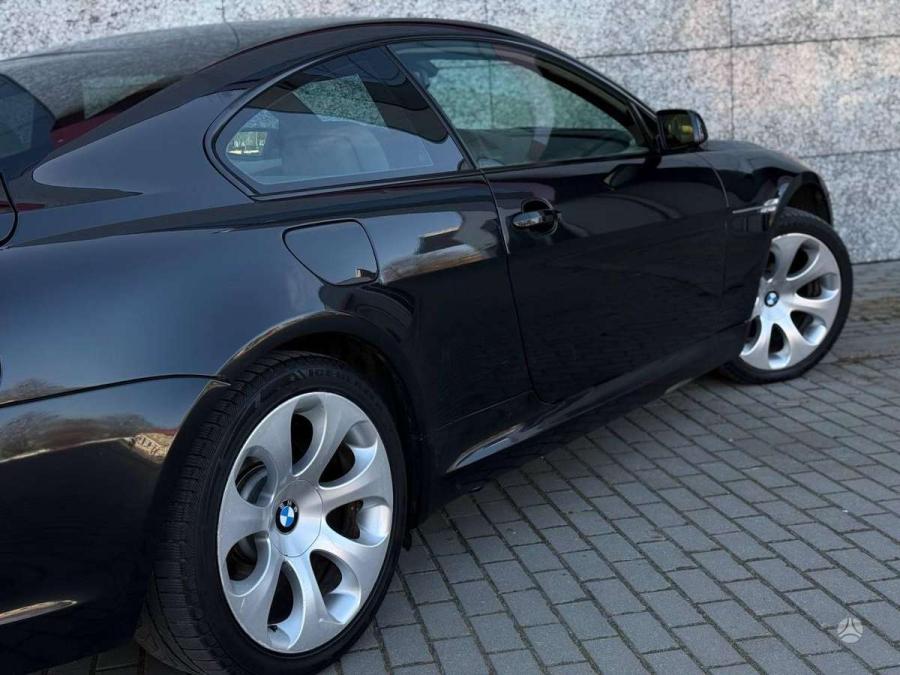 Black BMW 635 2008 in Klaipeda, with an engine capacity of 2.99 L and mileage of 292 thousand km for 8700 €, photo 13 on AUTOMOTO.COM.LV