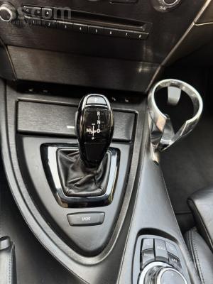 Black BMW 635 2009 in Liepaja, with an engine capacity of 3.00 L and mileage of 309 thousand km for 10999 €, photo 14 on AUTOMOTO.COM.LV